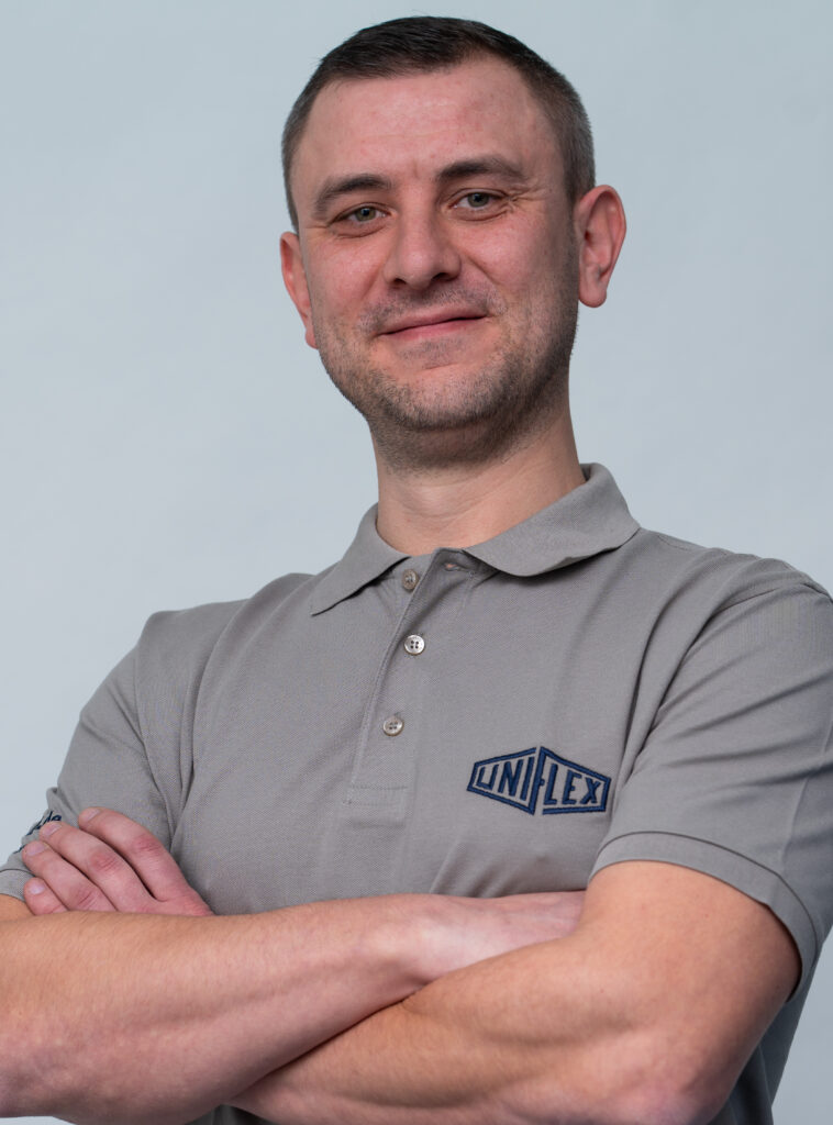 Aleksei Lavruschko - UNIFLEX