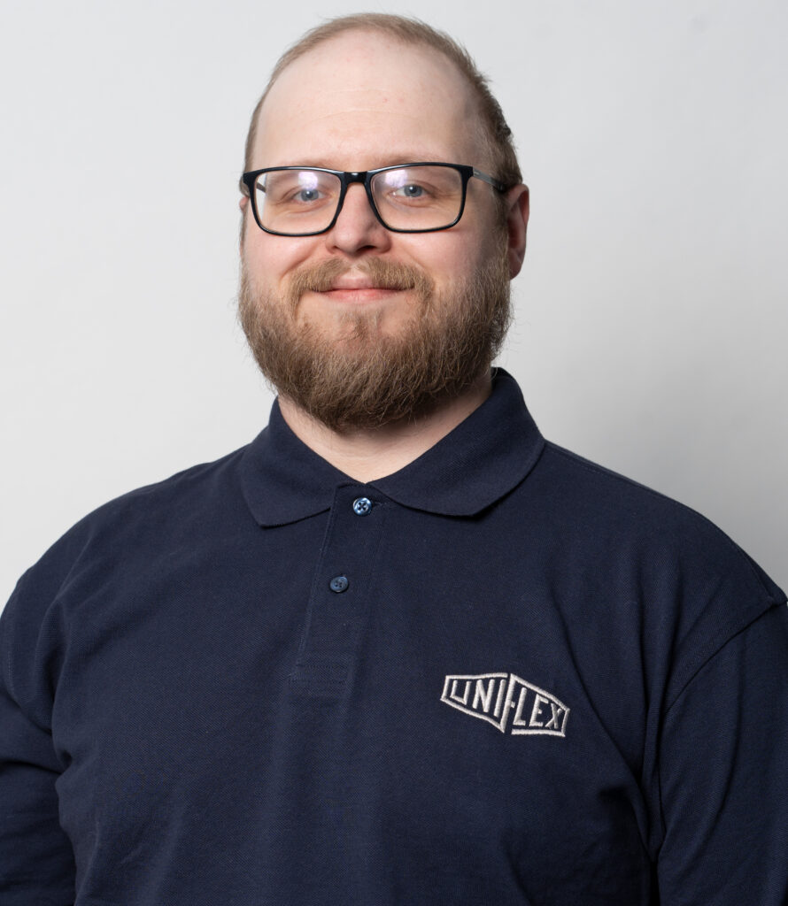 Rieß Philipp Max - UNIFLEX-Hydraulik GmbH